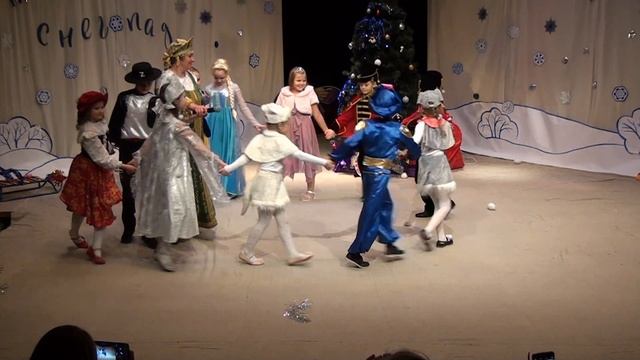 Музыкальный снегопад Спектакль студии Мелодия ЦКИС 24.12.2017