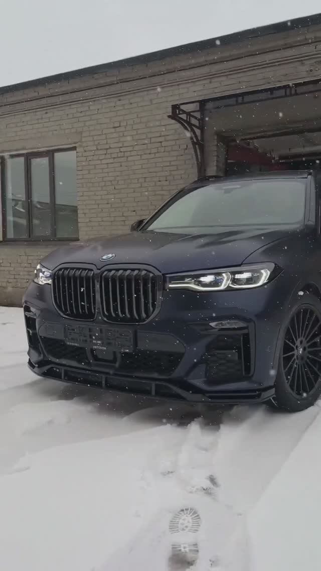 Renegade Design знает, как освежить ваш X7!