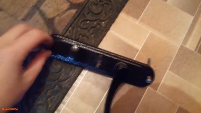 Как обезопасить себя, чтоб ребенок не закрыл дверь изнутри