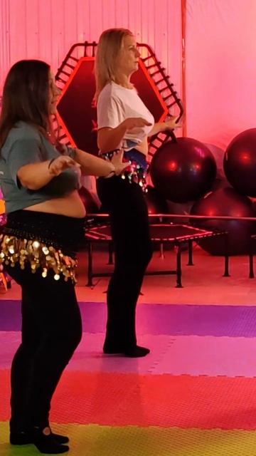 "Стихия ритма" уроки восточного танца.