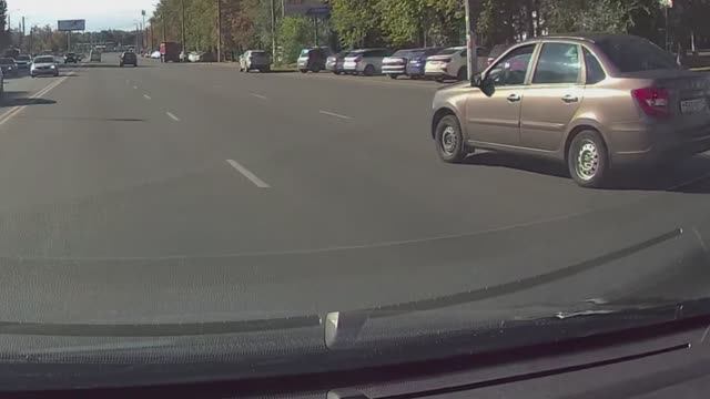 подрезальщик на Воровского