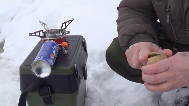 Последний день зимы!!!Ловля плотвы на безмотылку.