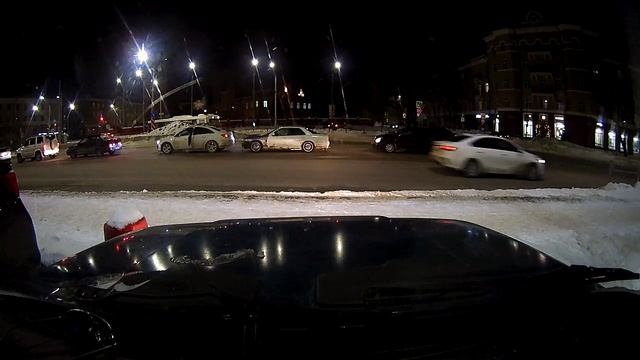 "Поцеловались"