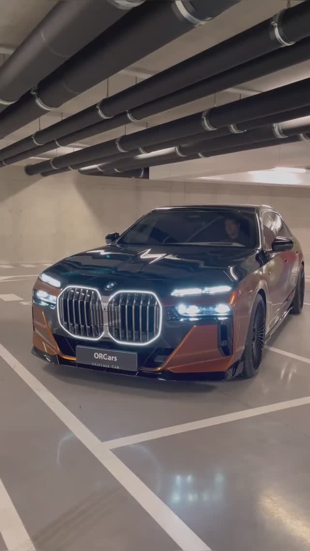 Идеально сбалансированный экстерьер BMW 760i с обвесом Renegade Design