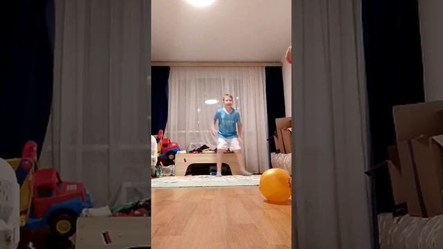 футбол с братом