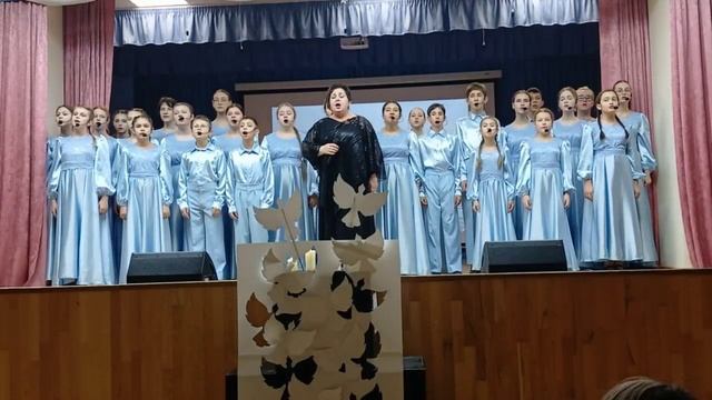 Дети войны (видео не моё). Хор ЦДТ г.Темрюк