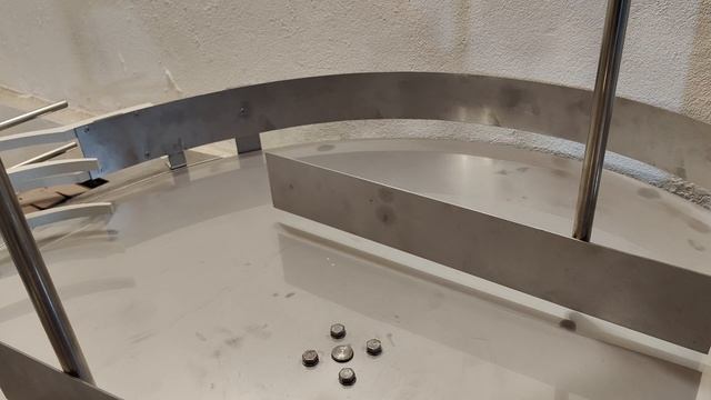 Этикетировочная машина на 1 этикетку - EtiKon.ru