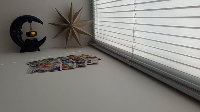 ПОЧЕМУ ОН МОЛЧИТ⁉️ 🙊💯💥🤴👸ПОЧЕМУ НЕ ПРОЯВЛЯЕТСЯ⁉️ 🗣🫂❤🤗 #таро #карты #гадание #предсказание