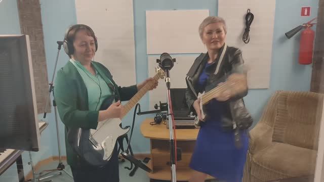 Прикольное поздравления родителей на последний звонок