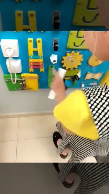 Из жизни особенного ребёнка... Ира завелась!🙂 Пока ждали приёма...