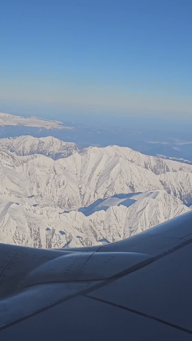 Кавказ подо мною... Лечу в Сочи. Посадка самолета.