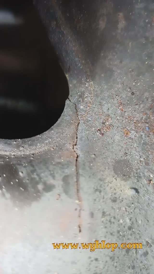 Лопнул коллектор из-за катализатора