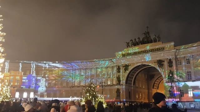 "Яркая Дворцовая-1". Мультимедийное шоу. Видео канала Мой Петербург.