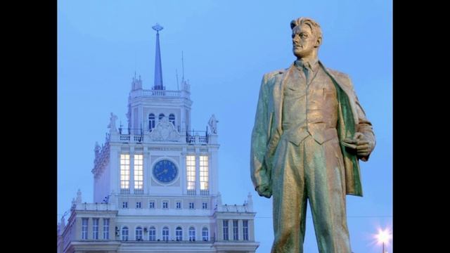 Владимир Маяковский  "Я и Наполеон"