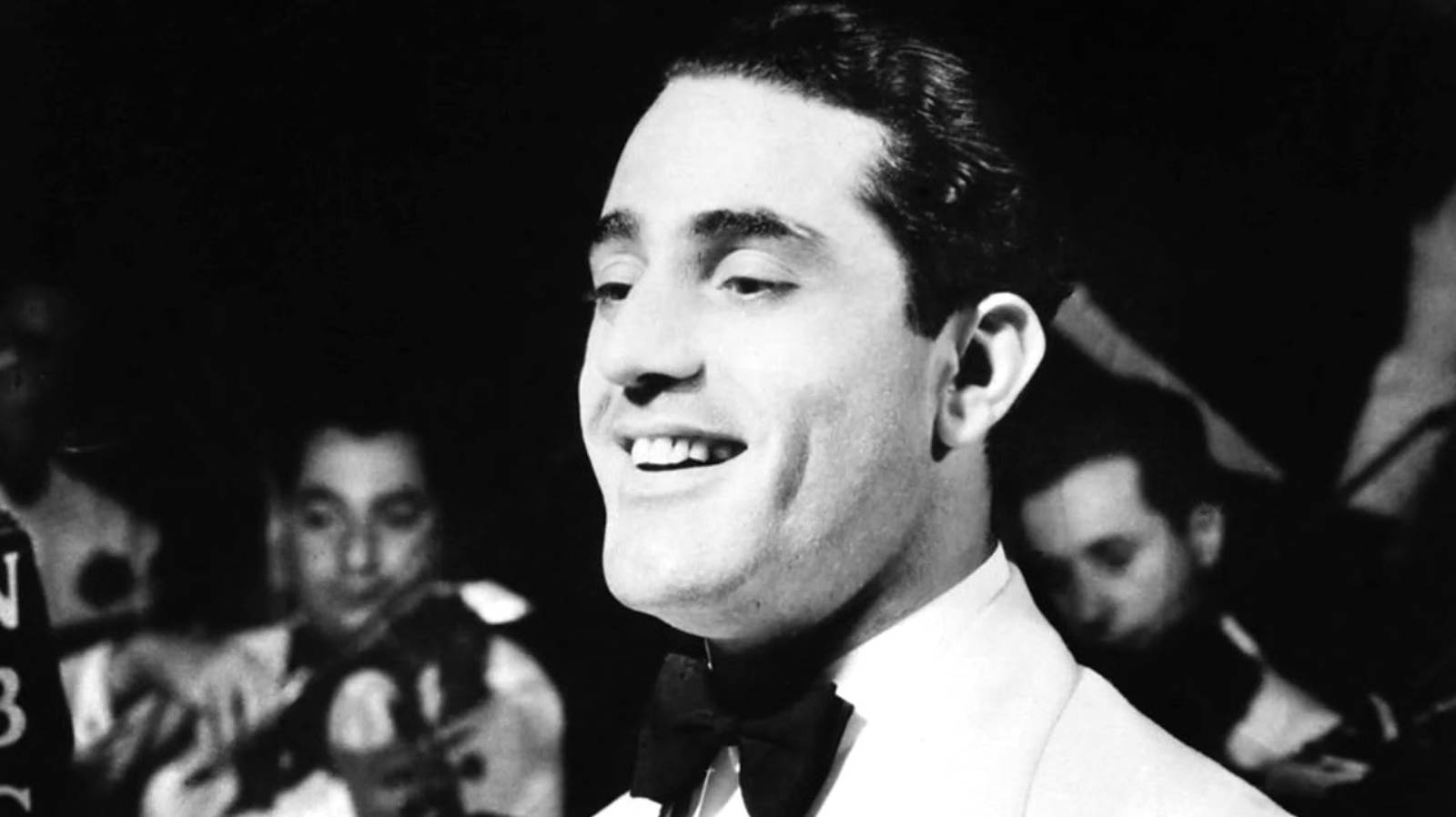 Эл  БОУЛЛИ "Close Your Eyes"