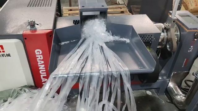 Гранулятор для пластика с воздушным охлаждением HDf-75 (видео №1 от завода-изготовителя)