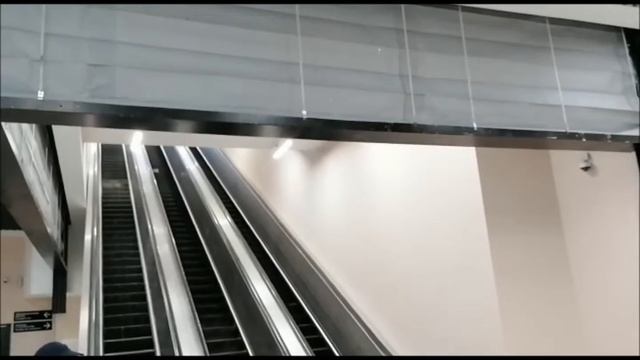 Дымозащитная штора МВА "Гармошка" Е60 в помещении колеса обозрения «Солнце Москвы» на ВДНХ