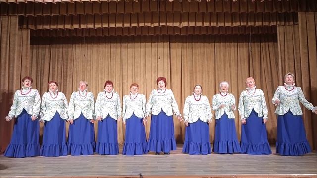 Народный ансамбль русской песни "Зорька алая" - песня "Дуня"