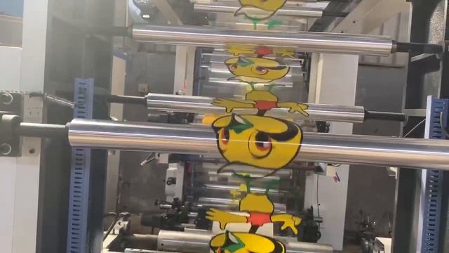 Флексографическая печатная машина YT4-600 (видео от производителя)