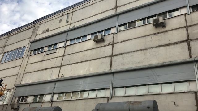 Противопожарные автоматические шторы на окна EI60 для производственного здания