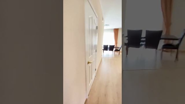 Шикарный таунхаус в Земляничных холмах!