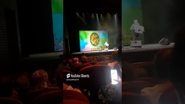 "Наполняется сердце радостью". З.а. Валерий Семин. Видео канала Мой Петербург.