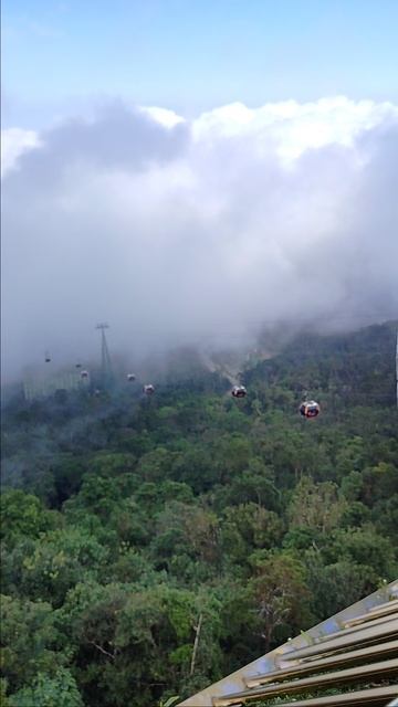 Руки Бога!Золотой мост,Дананг!Вьетнам!