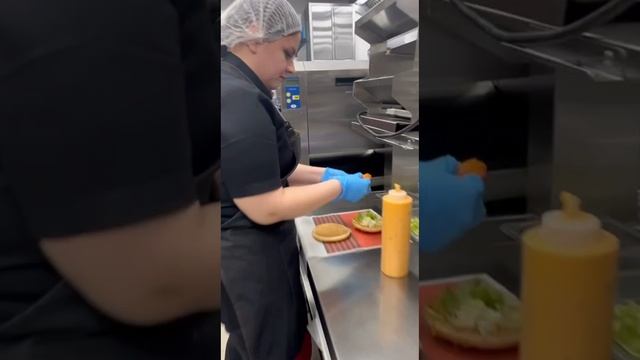 King Taste: отбор в дивизионе Центральная Россия #людибургеркинг #работабургеркинг