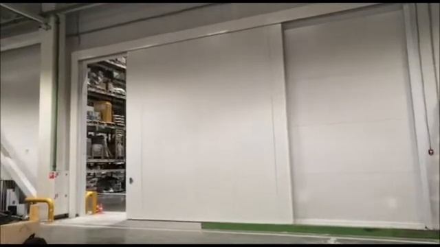 Откатные огнестойкие ворота МВА для склада LeroyMerlin (Леруа Мерлен) в Домодедово