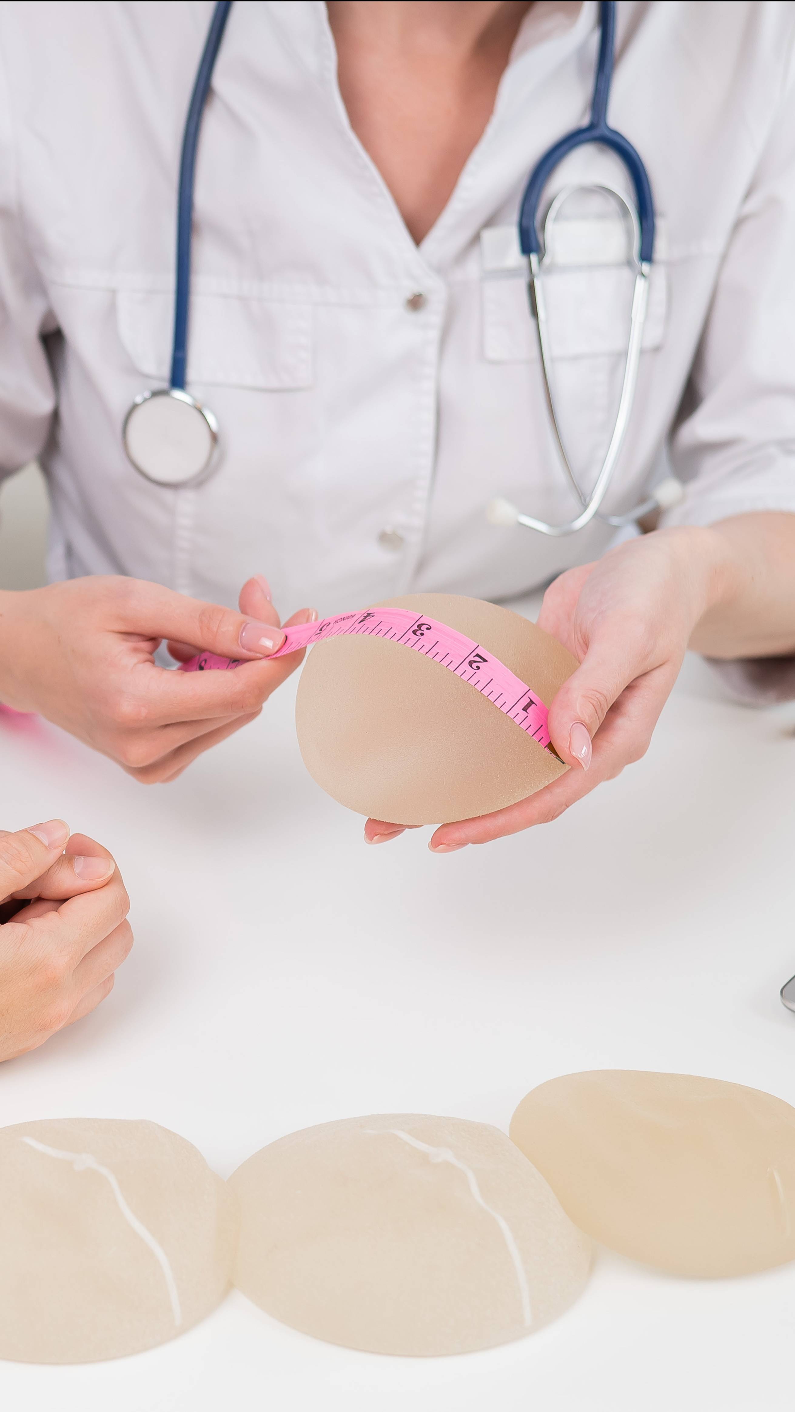 Увеличение и подтяжка груди, до и после