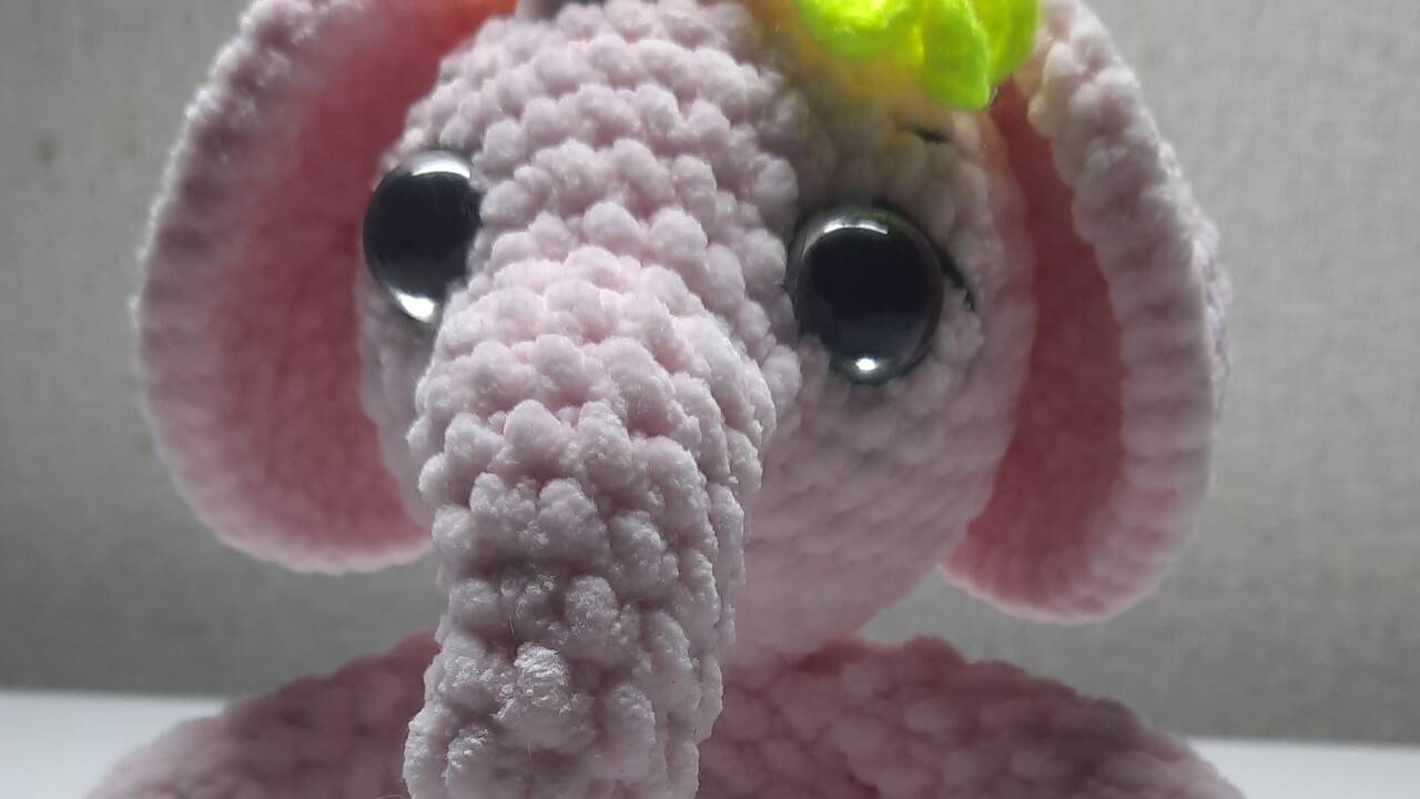 Розовый слоник часть 2  верхние и нижние лапки