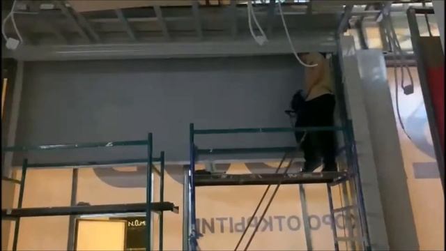 Штора МВА дымозащитная Е60 в ТРЦ «Авиапарк»