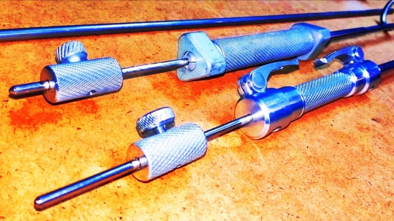 Коаксиальный осевой захват, интересный инструмент манипулятор на токарном Weisan WM210 (RS210) .