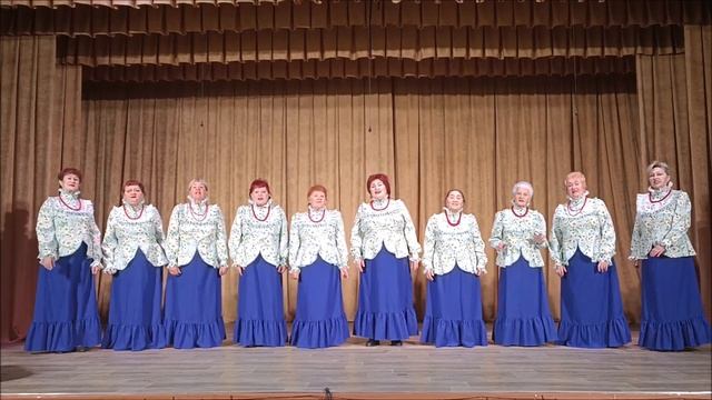 Народный ансамбль русской песни "Зорька алая" -  песни "Эх, казак, седлай воронка"