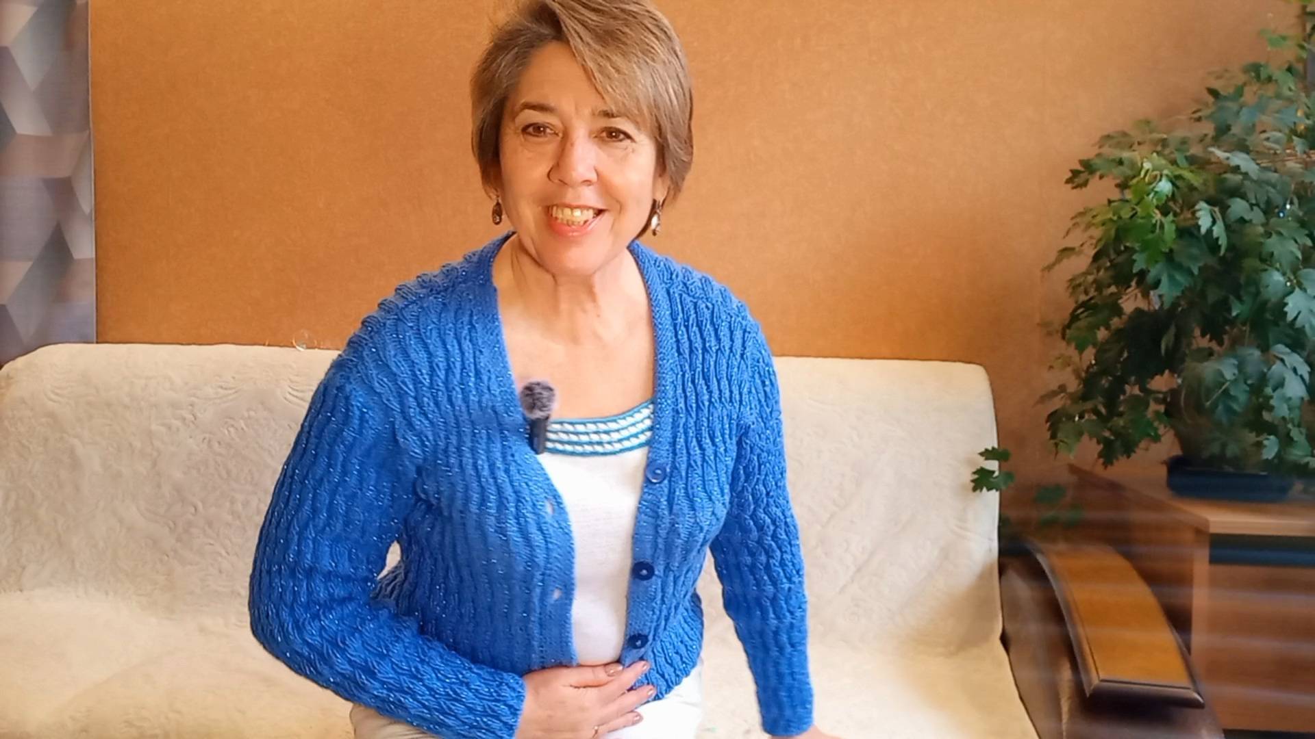 У меня новый кардиган! Оцените! Назвала "Бирюза"