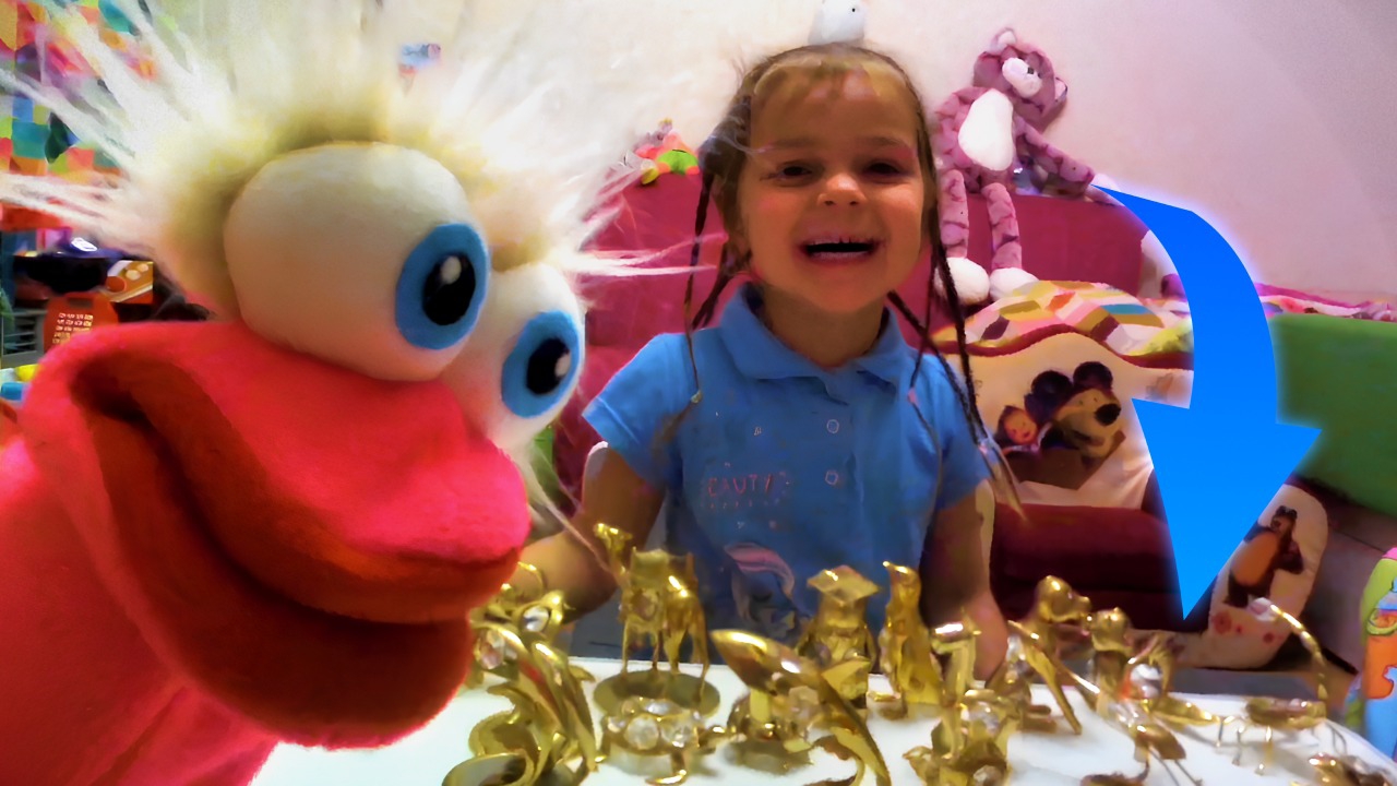 Слова на английском с Лия Boom Обзор золотых фигурок животных Лия Бум и Пинки Бумс Видео для детей