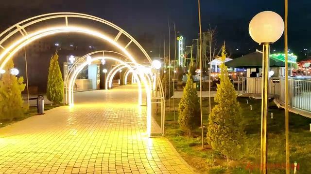 Страшный парк атракционнов ждет гостей. Наманган.