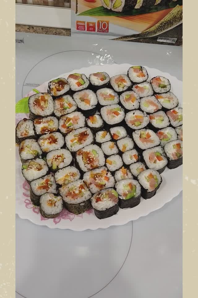 Готовим вкусно дома. 
著者のロール