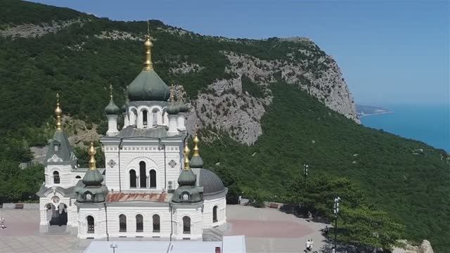 Крым. Храм на скале. Достопримечательность Крыма. История храма Воскресения Христова.