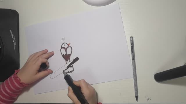 Птичка на ветке