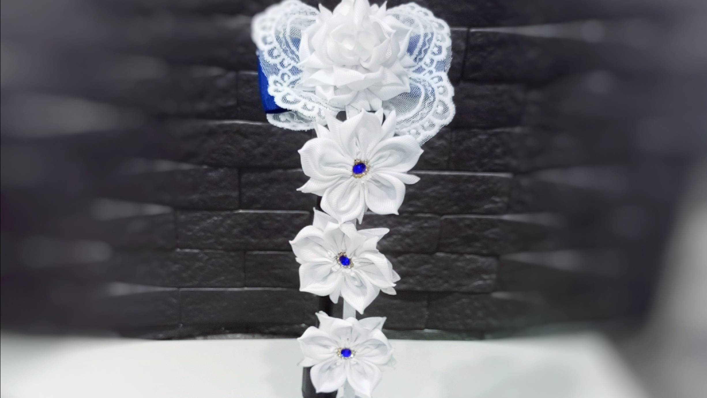 Лента в косу