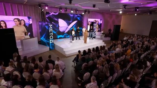 Мы недооцениваем то_ как родовая система влияет на жизнь_ _ Юлия Ивлиева _ Шоу МЕТОД _13(360P).mp4