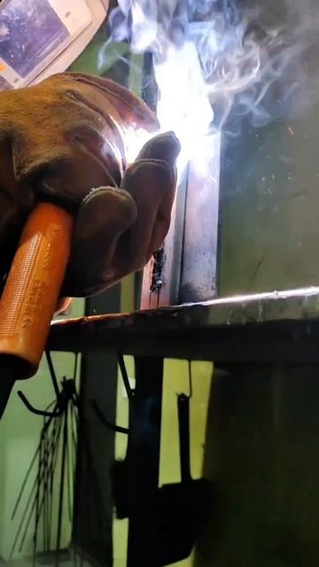 Вертикальный шов с УОНИ-1355