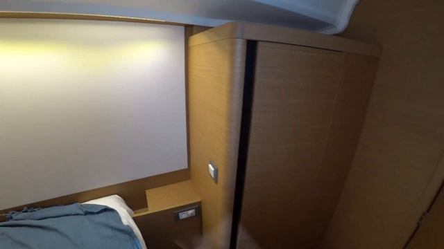 Парусная яхта верфи Jeanneau Sun ODYSSEY 410 модель 2024 | обзор | HD