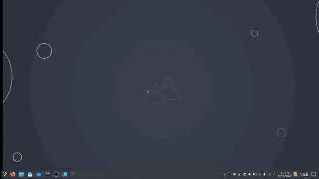 KDE Plasma 5.25： Colorful, touch friendly, now with floating panels!