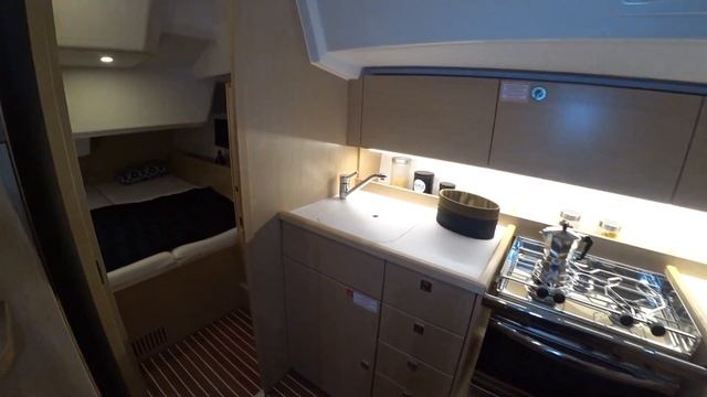 Парусная яхта верфи BAVARIA C38 модель 2024 | обзор | HD