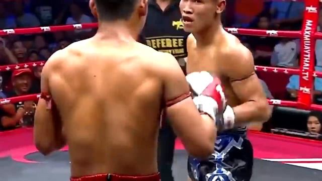10 Crazy Muay Thai Moments