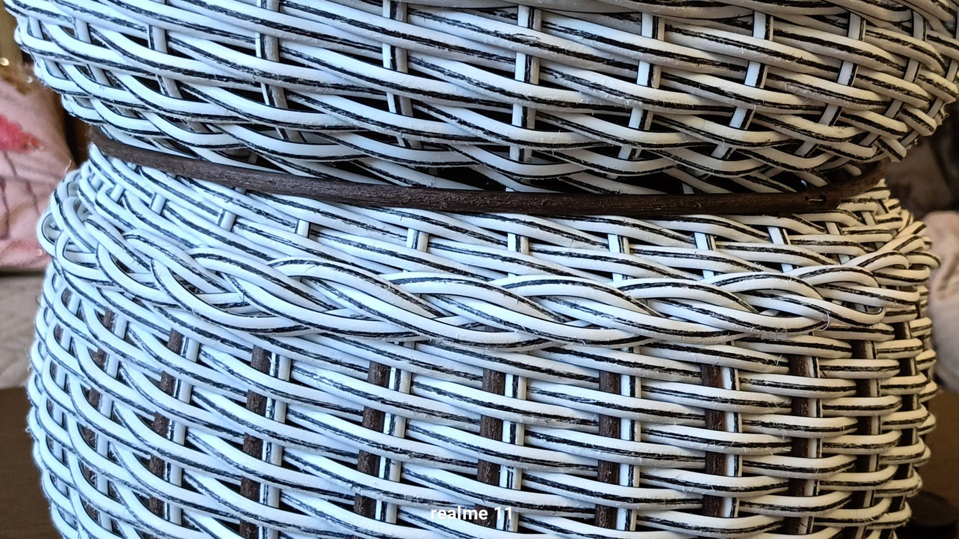 Цепочка из ротанга простым способом. Плетение из ротанга для новичков.