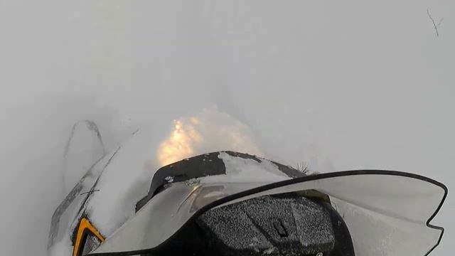 Снегоходы, запах сгорающего топлива, Сибирская Тайга и изба - смесь для настоящих романтиков.