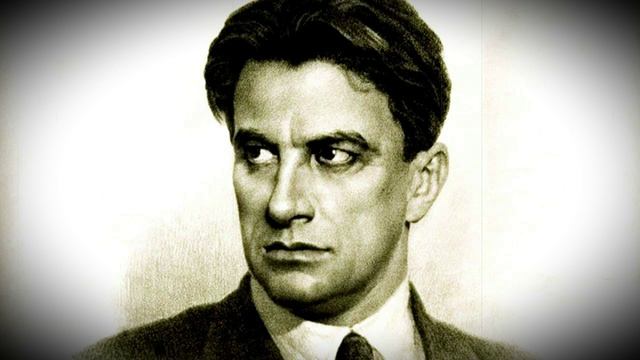 Владимир Маяковский "Гимн судье"